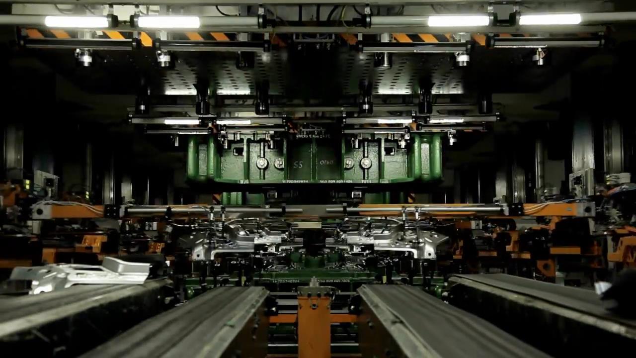 Conception et simulation de lignes de presse | Siemens Software